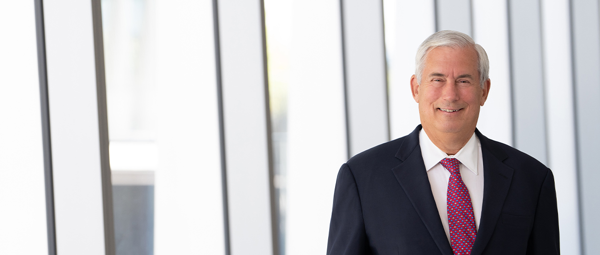 Stephen Urbanczyk - Williams & Connolly LLP